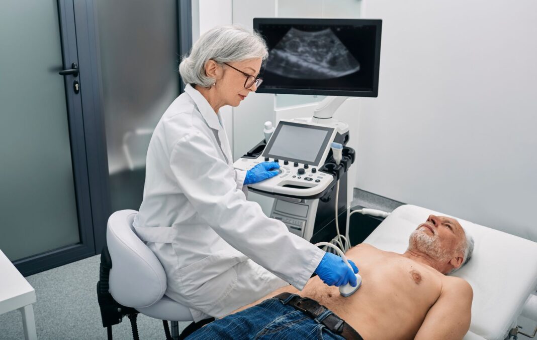 Saiba como usar o Protocolo FAST (Focused Assessment With Sonography ...